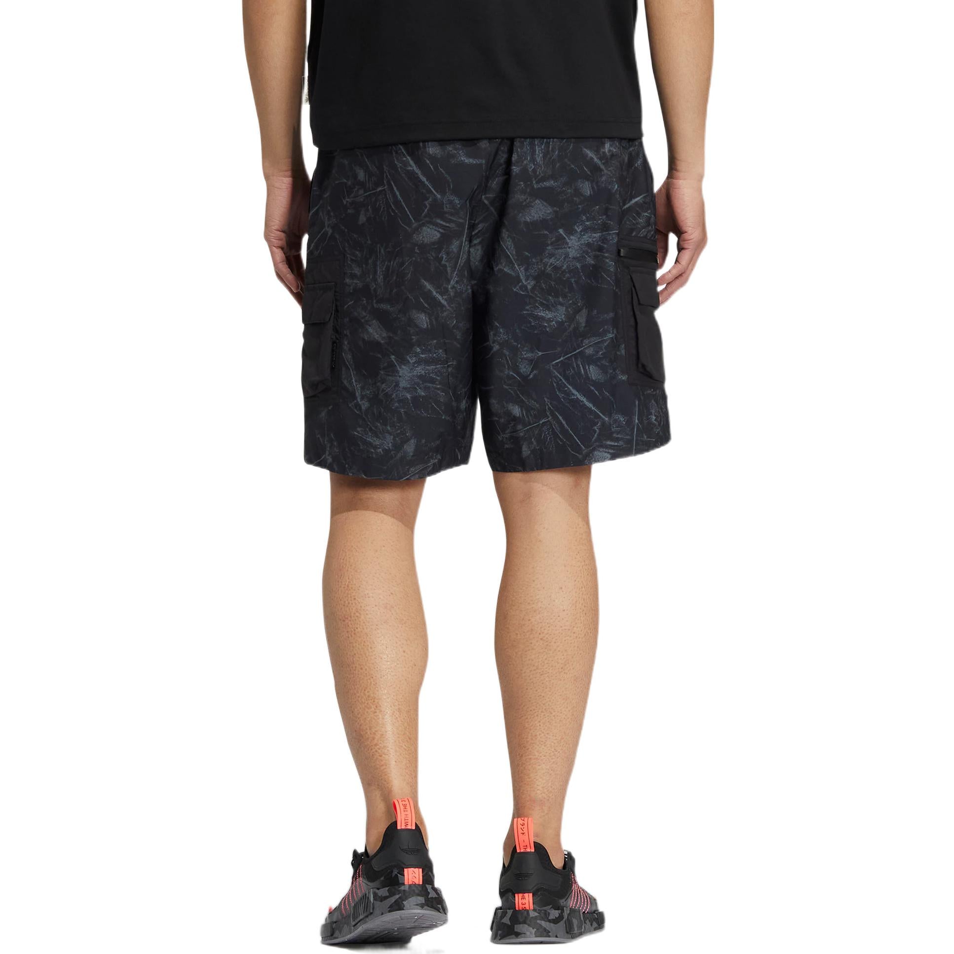 ADIDAS adidas Originals Printed Straight Leg Shorts
